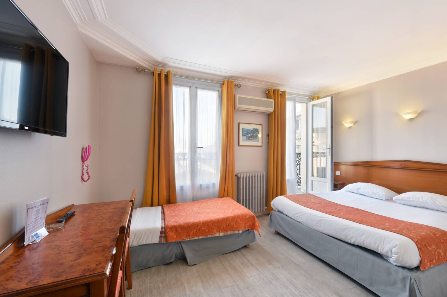 New Hotel Paris | Modern hotel Paris | OFFICIAL SITE